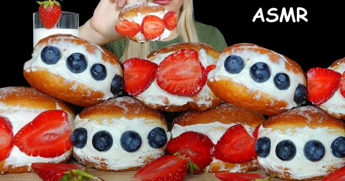 ASMR Cream Filled Fresh Fruits🍓 Donuts🍩 (SOFT EATING SOUNDS) | Nusha ...
