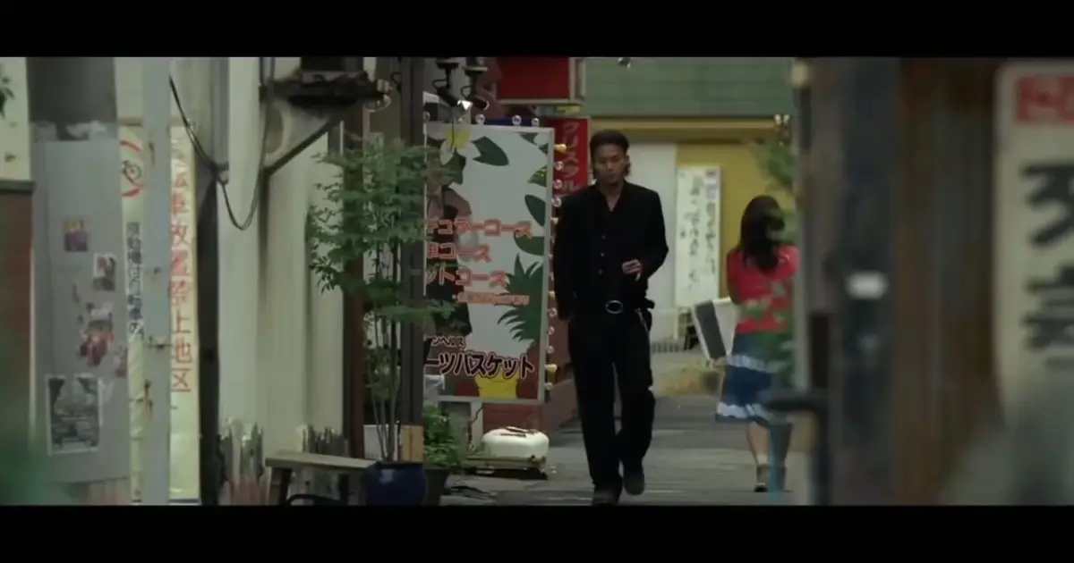 CROWS ZERO 2 (2009) : Suzuran X Housen *Takiya Genji vs Narumi Taiga* - Bilibili