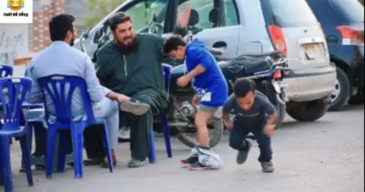 Troll Tụt Quần Ở Ngoài Đường :) #Prank - Bilibili